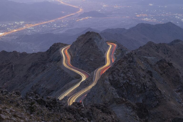 Can you visit Taif from Makkah for a day trip?