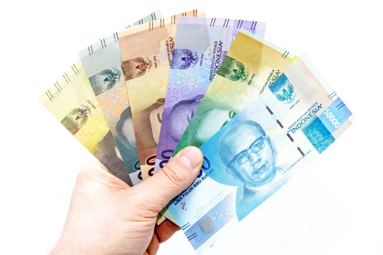 Is It Better To Exchange Money In The UK Or In Indonesia is-it-better-to-exchange-money-in-the-uk-or-in-indonesia